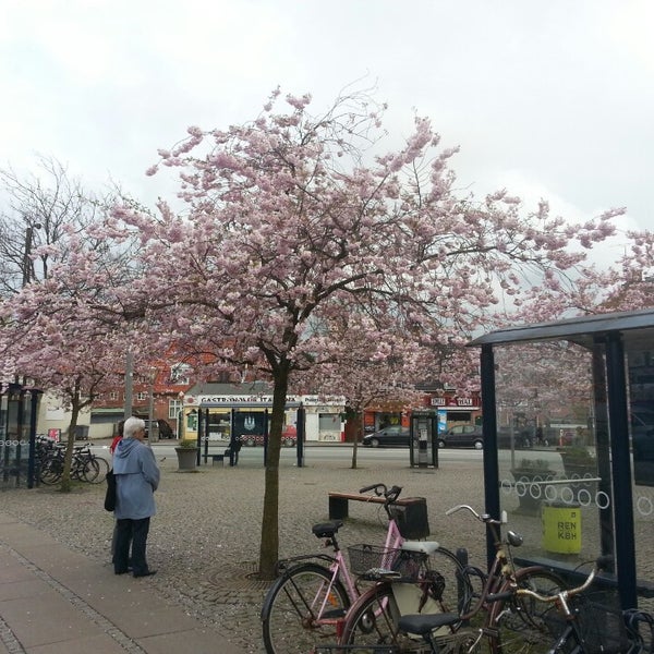 Husum Torv - Brønshøj - Husum - Frederikssundsvej 329