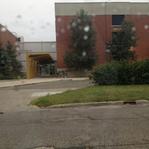 Louis Riel School Division Offices - Norberry - 900 St. Mary's Rd.