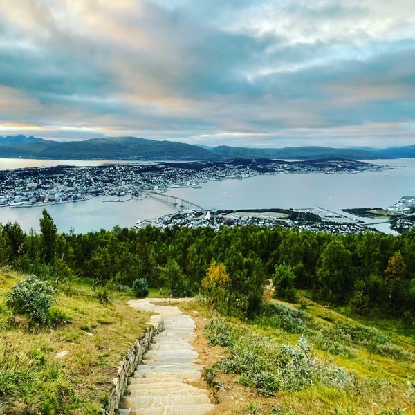 Sherpatrappa/Sherpa Stairs - Hiking Trail in Tromsø