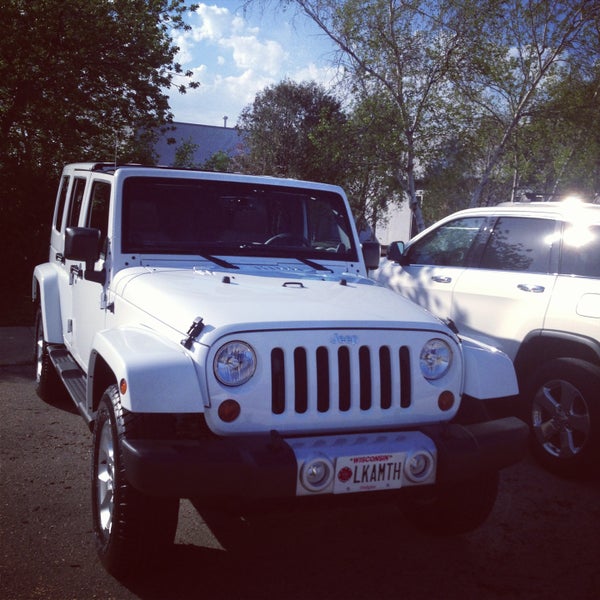 Russ Darrow Chrysler - Car Dealership in Madison