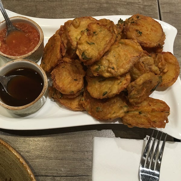 Sakonis - Indian Restaurant in London