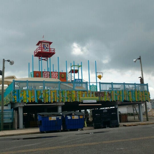 Thundering Surf Water Park - 6 tips from 475 visitors