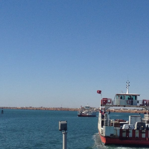 Bacs de Djerba - Bateau ou ferry à Ajim
