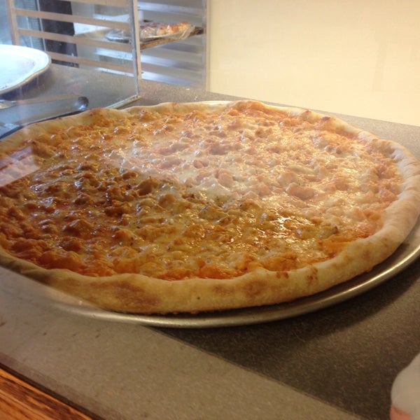 Margarita's Pizzeria - 222 W Beaver Ave