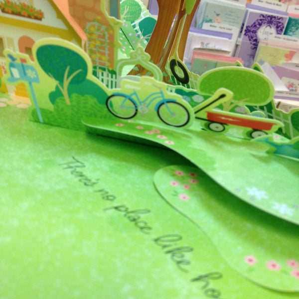 Hallmark - Whitebridge - 4500 Harding Pike