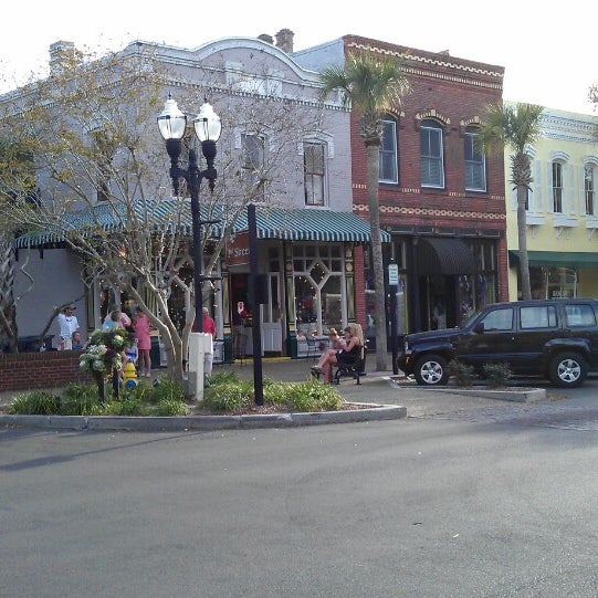 Historic Downtown Fernandina Beach - 16 tips