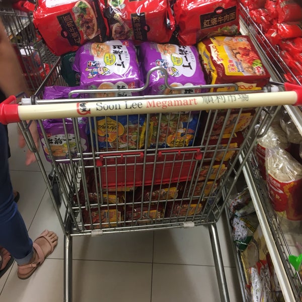 Soon Lee MegaMart - 13 tips