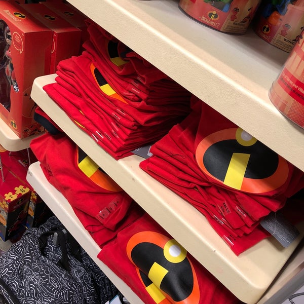 Disney Store (Now Closed) - 5 tips