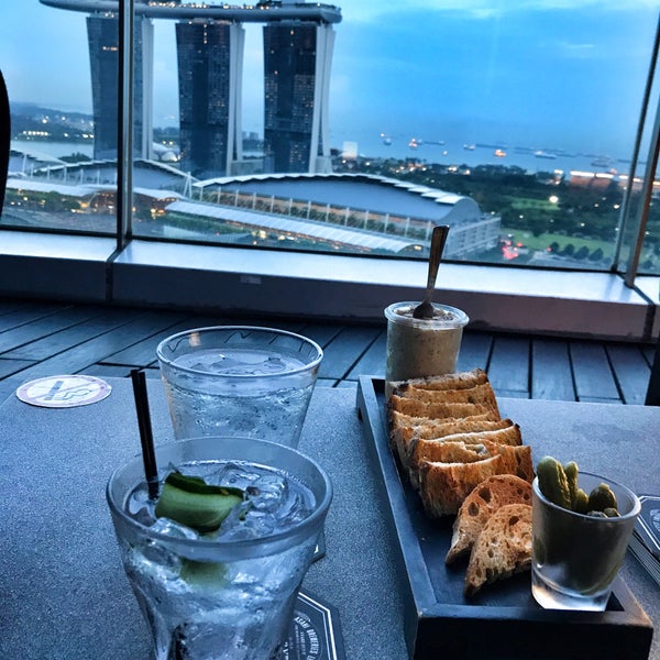 ME@OUE (Now Closed) - Financial District - OUE Bayfront Rooftop