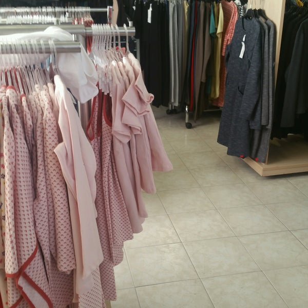 Utenos trikotazo isparduotuve - Utena, Utenos apskritis