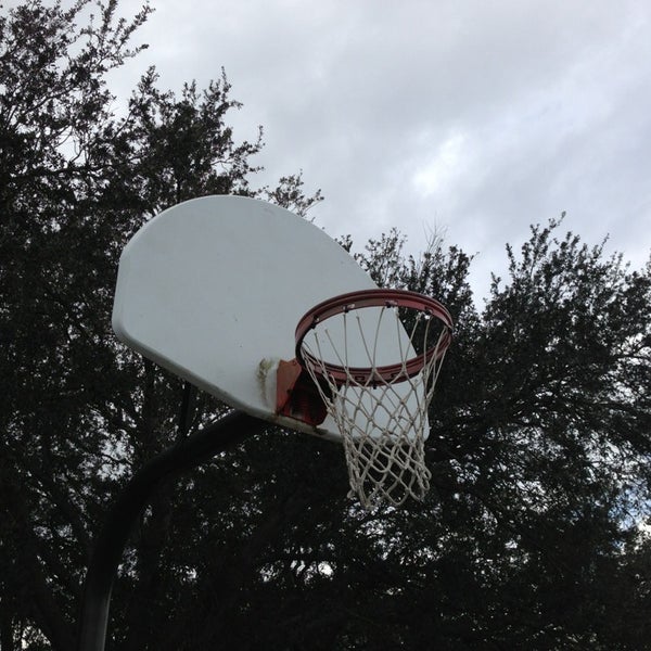 Blue Jacket Park Basketball Court - Baldwin Park - Orlando, FL