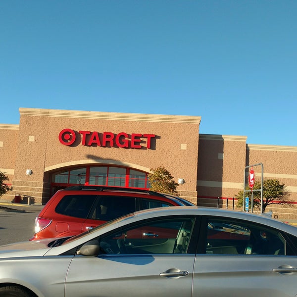 Target - Big Box Store in Belton