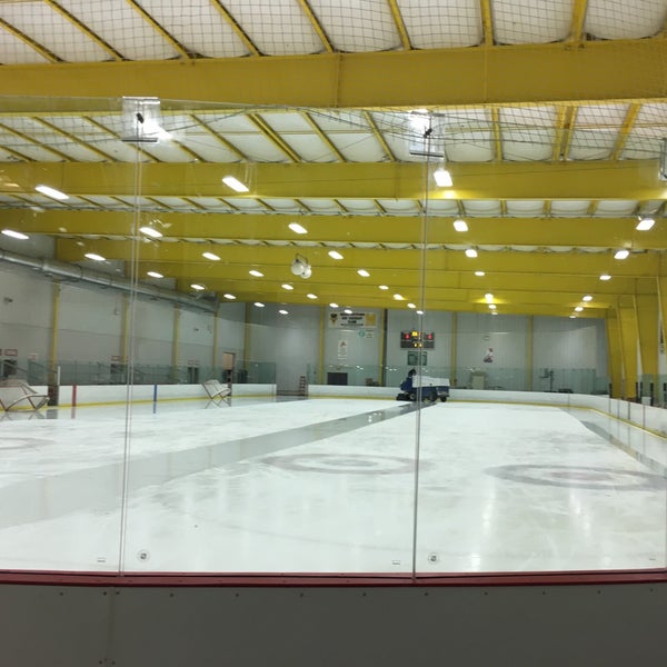 Igloo Ice Rink - 7 tips