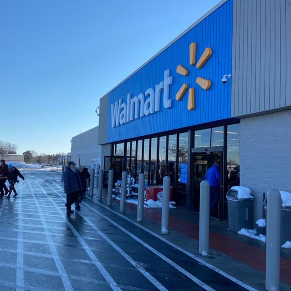 Walmart - New London, WI
