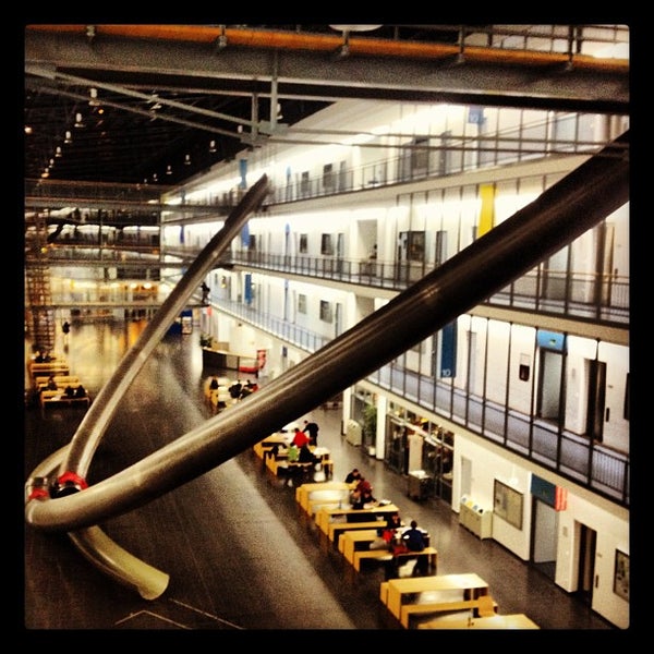 Technische Universität München (TUM) - Campus Garching - University