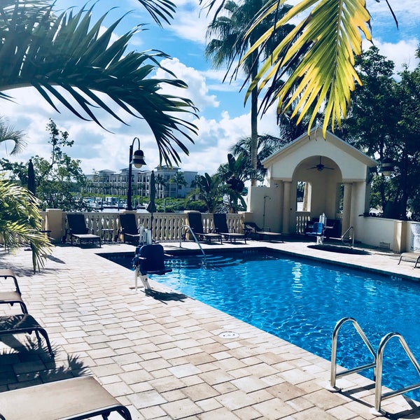 Bayfront Inn 5th Ave - Old Naples - 6 tips from 399 visitors