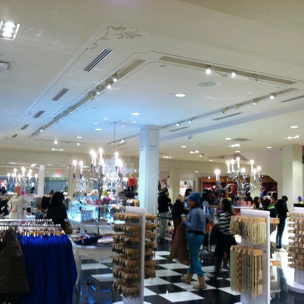 XXI - Clothing Store