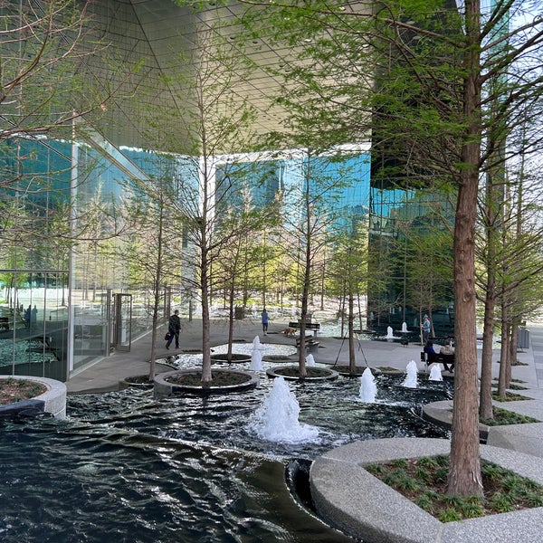 Fountain Place - 8 tips from 1085 visitors