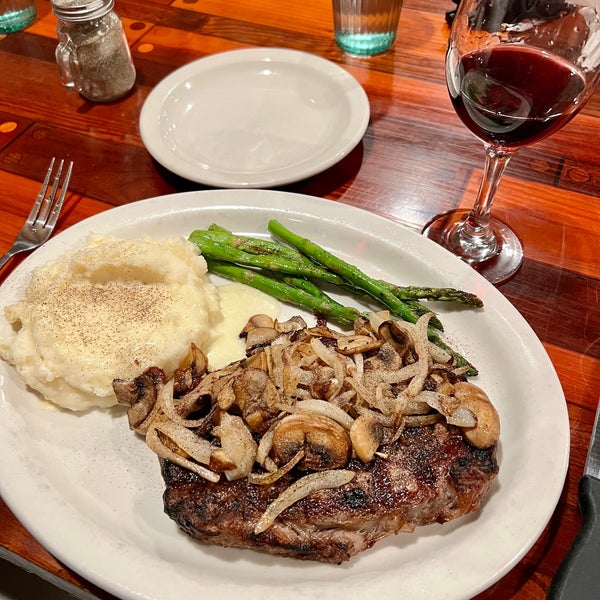 Austins - American Restaurant