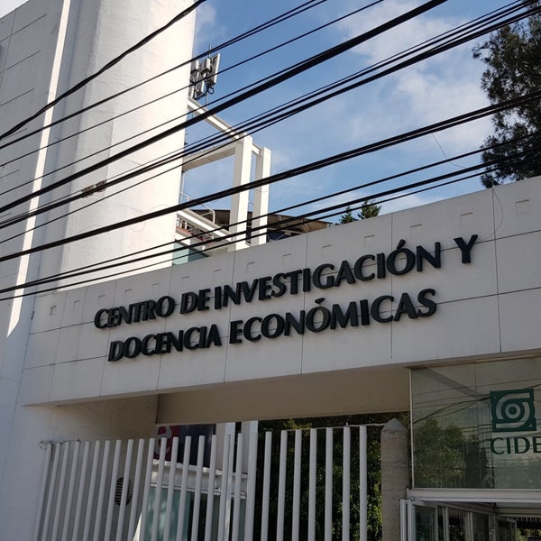 Centro de Investigación y Docencia Económicas (CIDE) - Santa Fe ...
