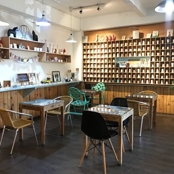 Cafe Noriter - Café in Malate