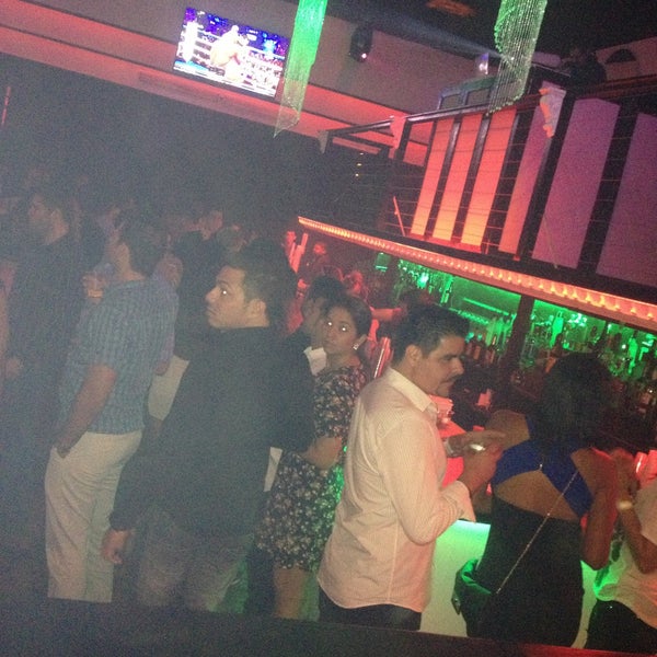 Glitz Ultra Lounge - Lounge