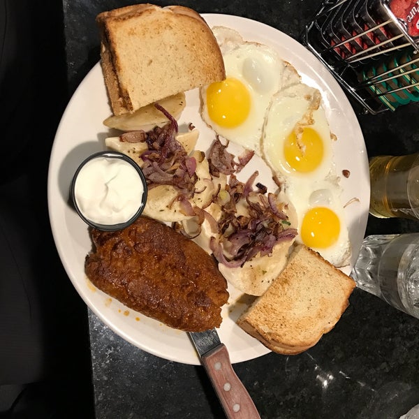 Ricky's Restaurant - Fleetwood - Surrey, BC