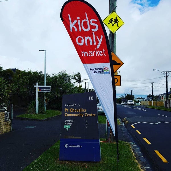 Pt Chevalier Community Library - Point Chevalier - Great North Rd