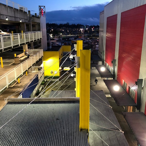 Northgate Station - Shopping Mall in Seattle