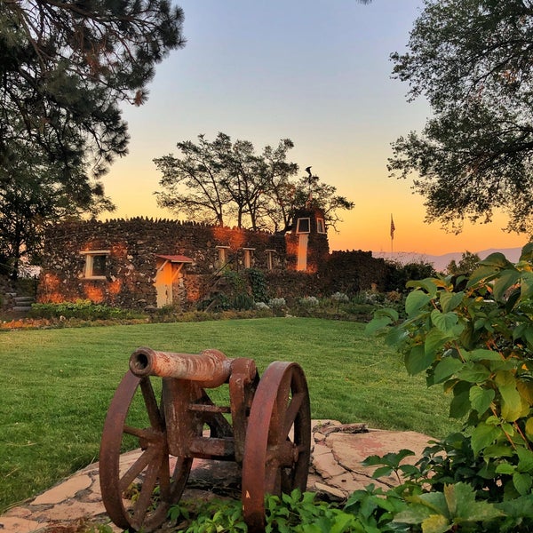 Arbor Crest Wine Cellars - 3 tips