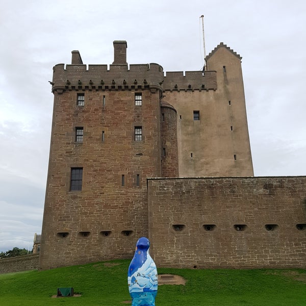 Broughty Castle - 4 tips from 177 visitors