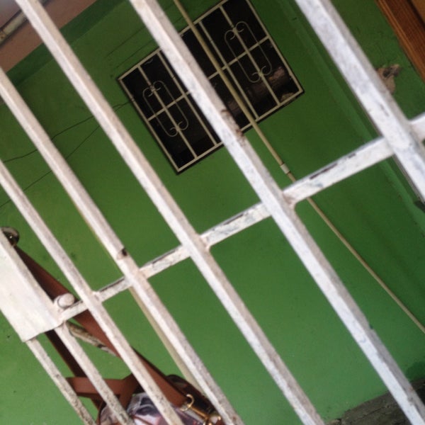 Los Trinitarios - Neighborhood