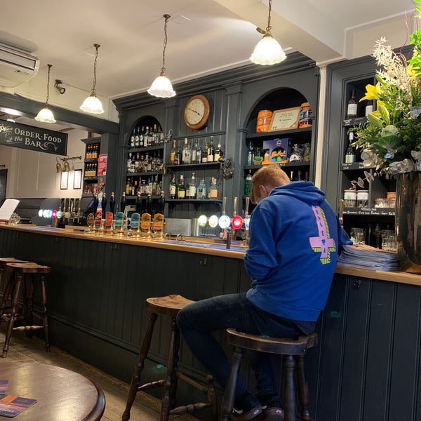 The Salamander - Pub in Bath