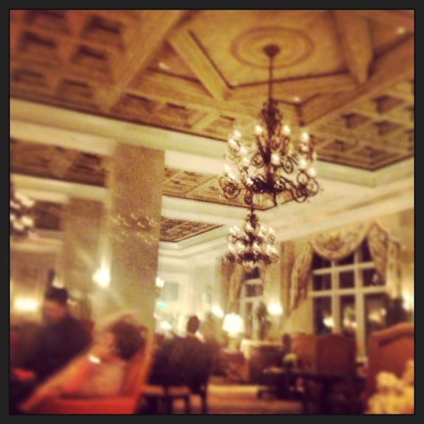 Ritz Lobby Bar - Hotel Bar in Orlando