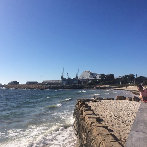 Fremantle Beach - Beach in North Fremantle