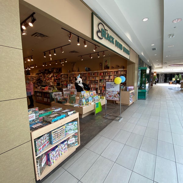 Photos at Semiahmoo Shopping Centre - South Surrey - 8 tips