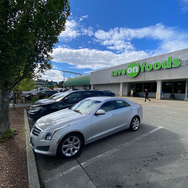 Photos at Semiahmoo Shopping Centre - South Surrey - 8 tips