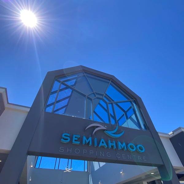 Photos at Semiahmoo Shopping Centre - South Surrey - 8 tips