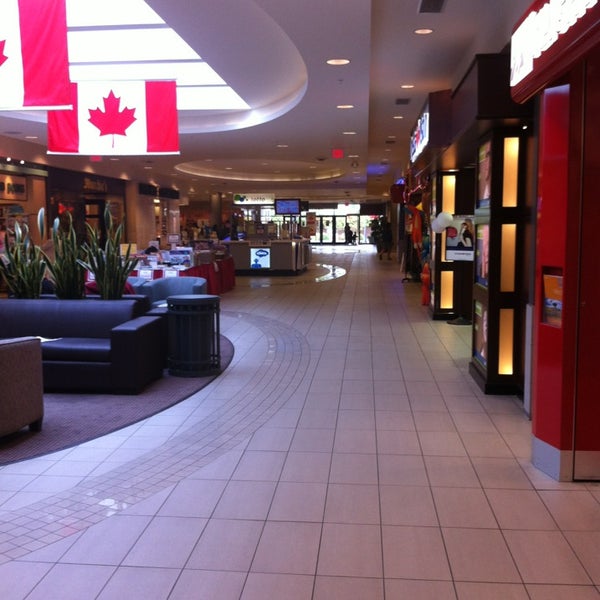 Photos at Semiahmoo Shopping Centre - South Surrey - 8 tips