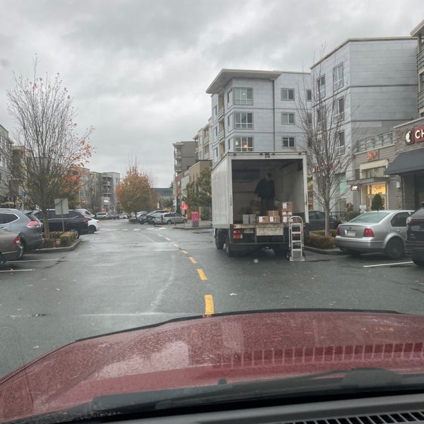 The Shops at Morgan Crossing - South Surrey - Surrey, BC