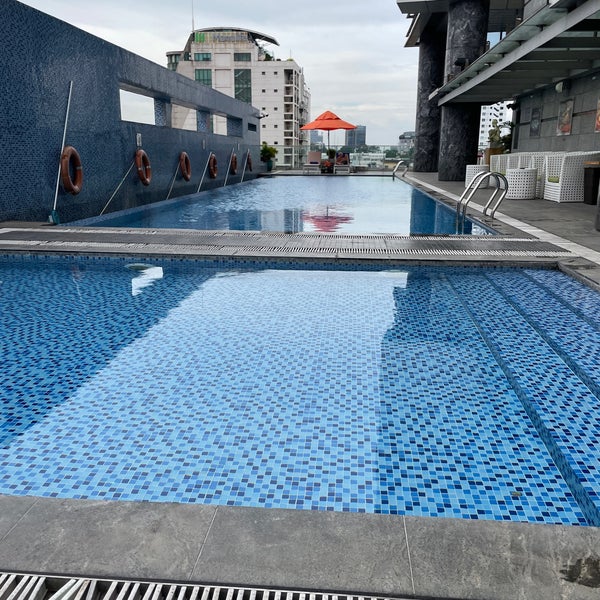 Pullman Swimming Pool Saigon