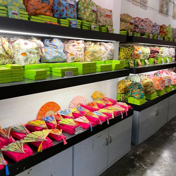 Saigon Kitsch - Souvenir Store