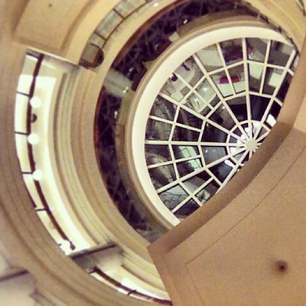 จัตุรัสจามจุรี (Chamchuri Square) - 264 tips