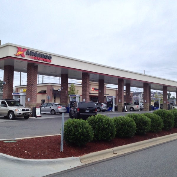 Kangaroo Express (Now Closed) - Convenience Store