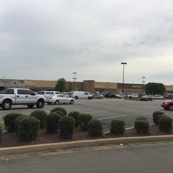 Walmart Supercenter - Southaven, MS