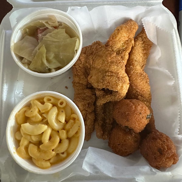 Soul Fish - Seafood Restaurant in Memphis