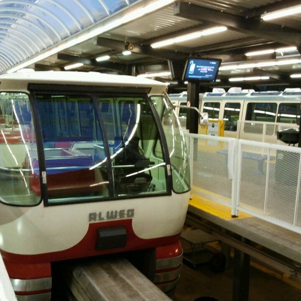Seattle Center Station - Seattle Center Monorail - Light Rail Station ...
