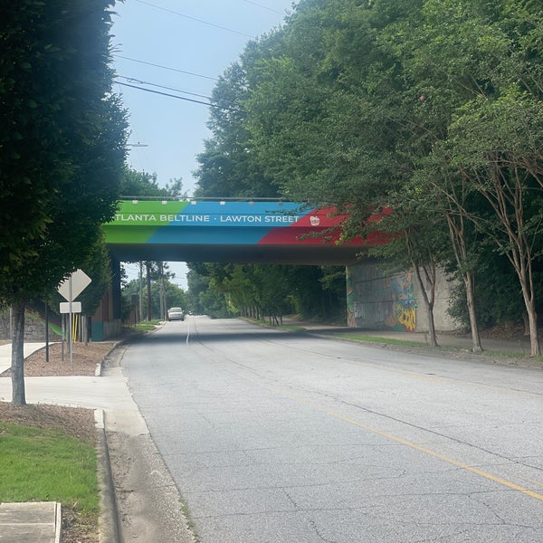 Krewe Puppet Giants Studio - West End - Atlanta, GA