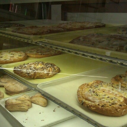 Rudy's Bakery - Roscoe Village - 1 tip