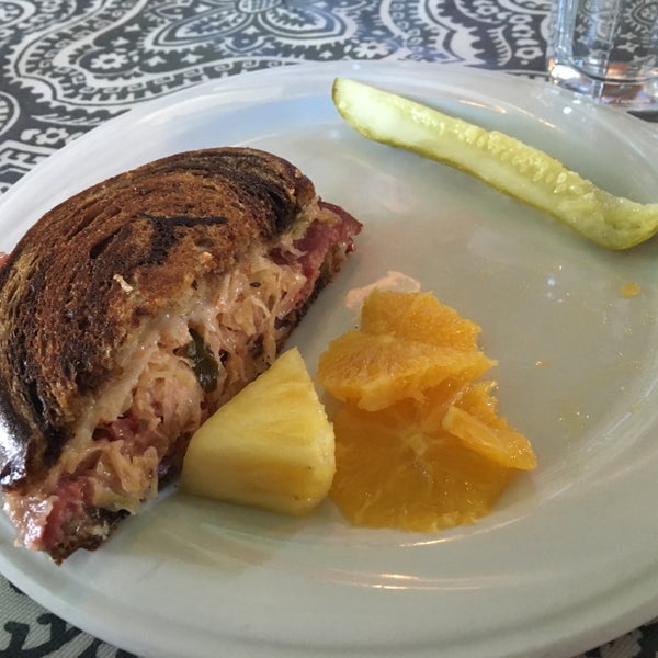 Mad Platter Restaurant & Catering (Now Closed) - Nashville, TN